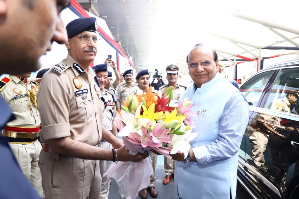 Delhi Police launches Smart Police Booth at IGI Airport to Enhance ...