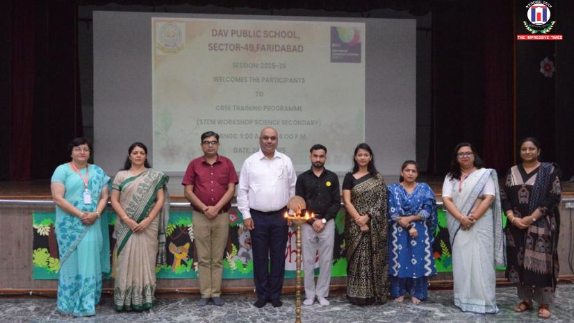 DAV Sec-49 Hosts STEM DLD Workshop for Secondary Science Teachers